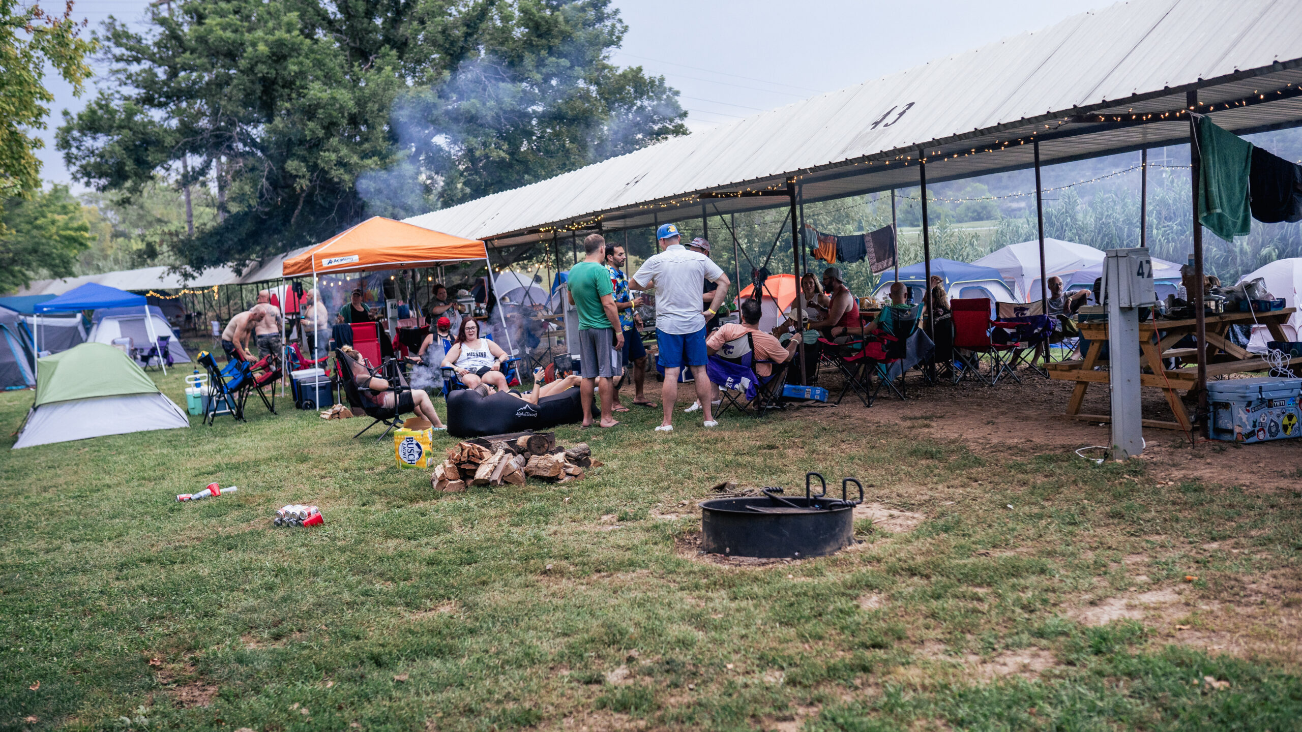 Shelter Camping - River Ranch Resort